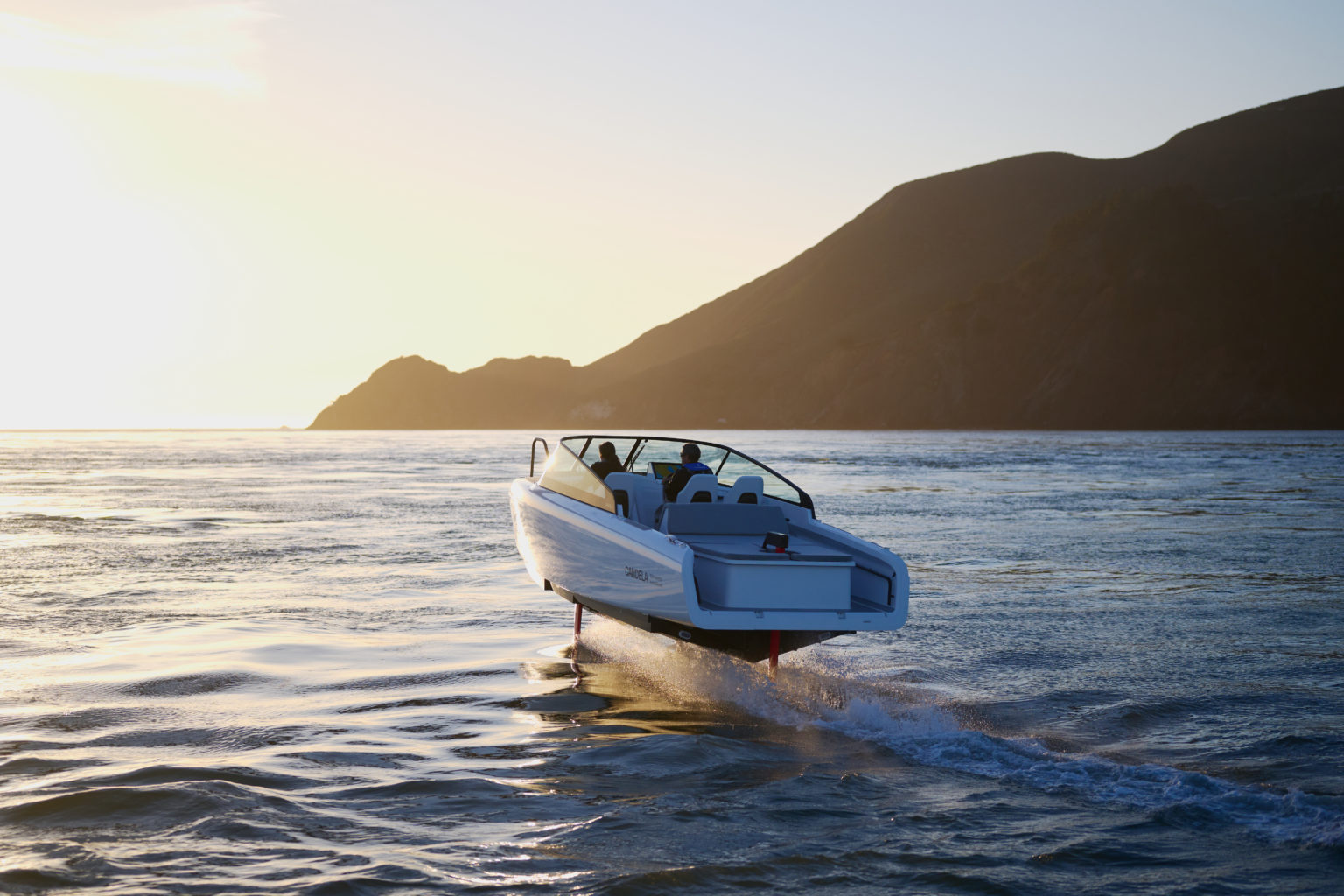 Candela C8: The Revolutionary Electric Boat - pedrosboat.com